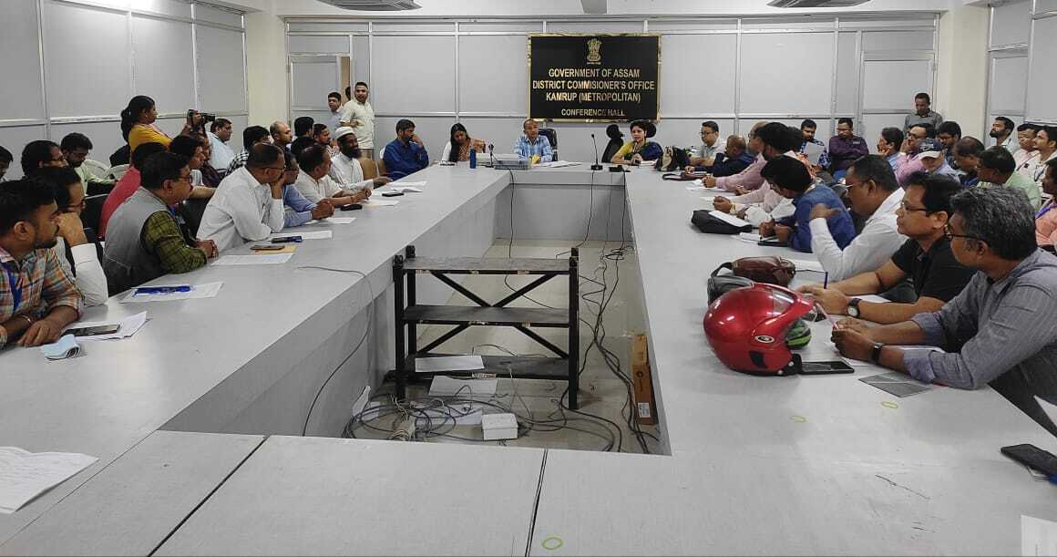 Training of micro observers...